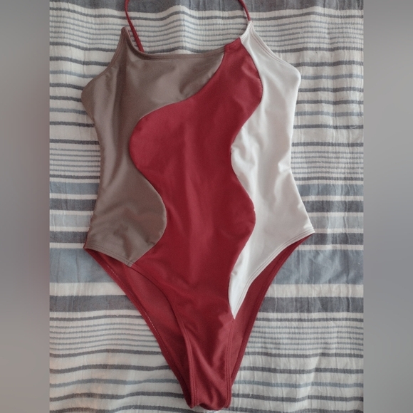 Swim | Colorblock Onepiece Swimsuit So Cute | Poshmark